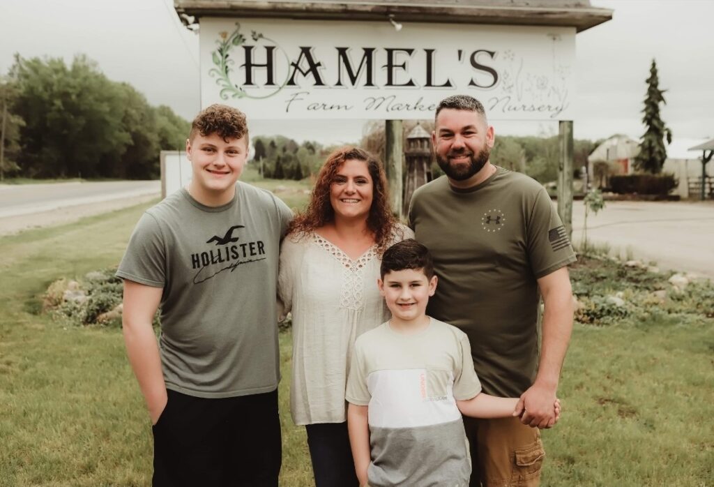 Hamels Farm Market – Stanton, Michigan Greenhouse